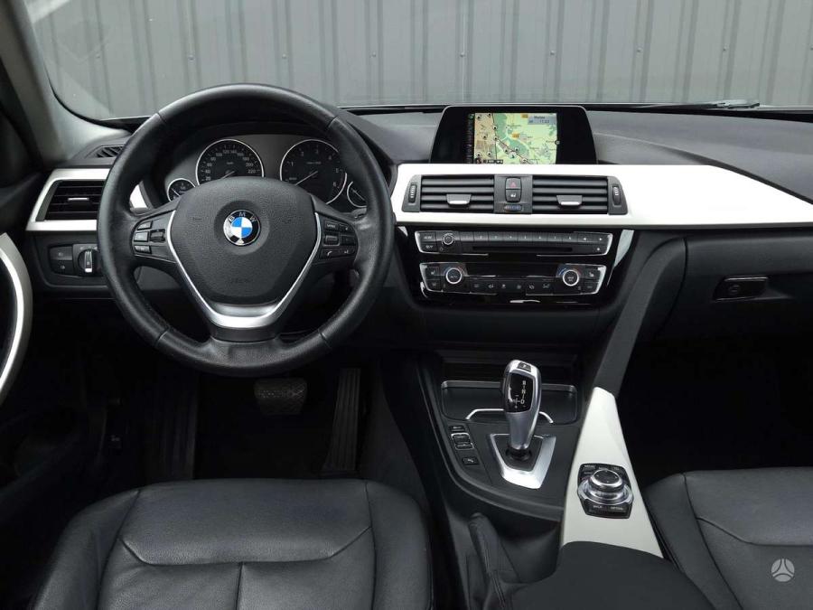 Grey BMW 320 2015 in Kaunas, with an engine capacity of 2.00 L and mileage of 280 thousand km for 9450 €, photo 9 on AUTOMOTO.COM.LV
