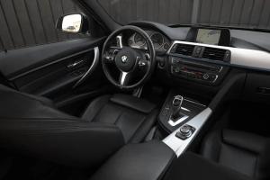 Pelēks BMW 320 2015 Jelgava, ar dzinēja tilpumu 2.00 L un nobraukumu 207 tūkst. km par 12900 €, foto 8 vietnē AUTOMOTO.COM.LV