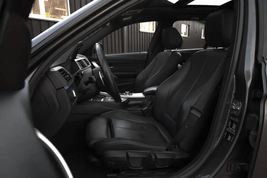 Pelēks BMW 320 2015 Jelgava, ar dzinēja tilpumu 2.00 L un nobraukumu 207 tūkst. km par 12900 €, foto 22 vietnē AUTOMOTO.COM.LV