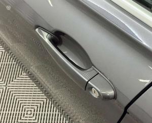 Grey BMW 320 2015 in Marijampole, with an engine capacity of 2.00 L and mileage of 214 thousand km for 10950 €, photo 25 on AUTOMOTO.COM.LV