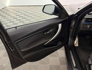 Grey BMW 320 2015 in Marijampole, with an engine capacity of 2.00 L and mileage of 214 thousand km for 10950 €, photo 48 on AUTOMOTO.COM.LV