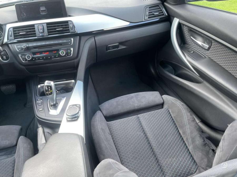 Pelēks BMW 320 2015 Viļņa, ar dzinēja tilpumu 2.00 L un nobraukumu 153 tūkst. km par 12900 €, foto 12 vietnē AUTOMOTO.COM.LV
