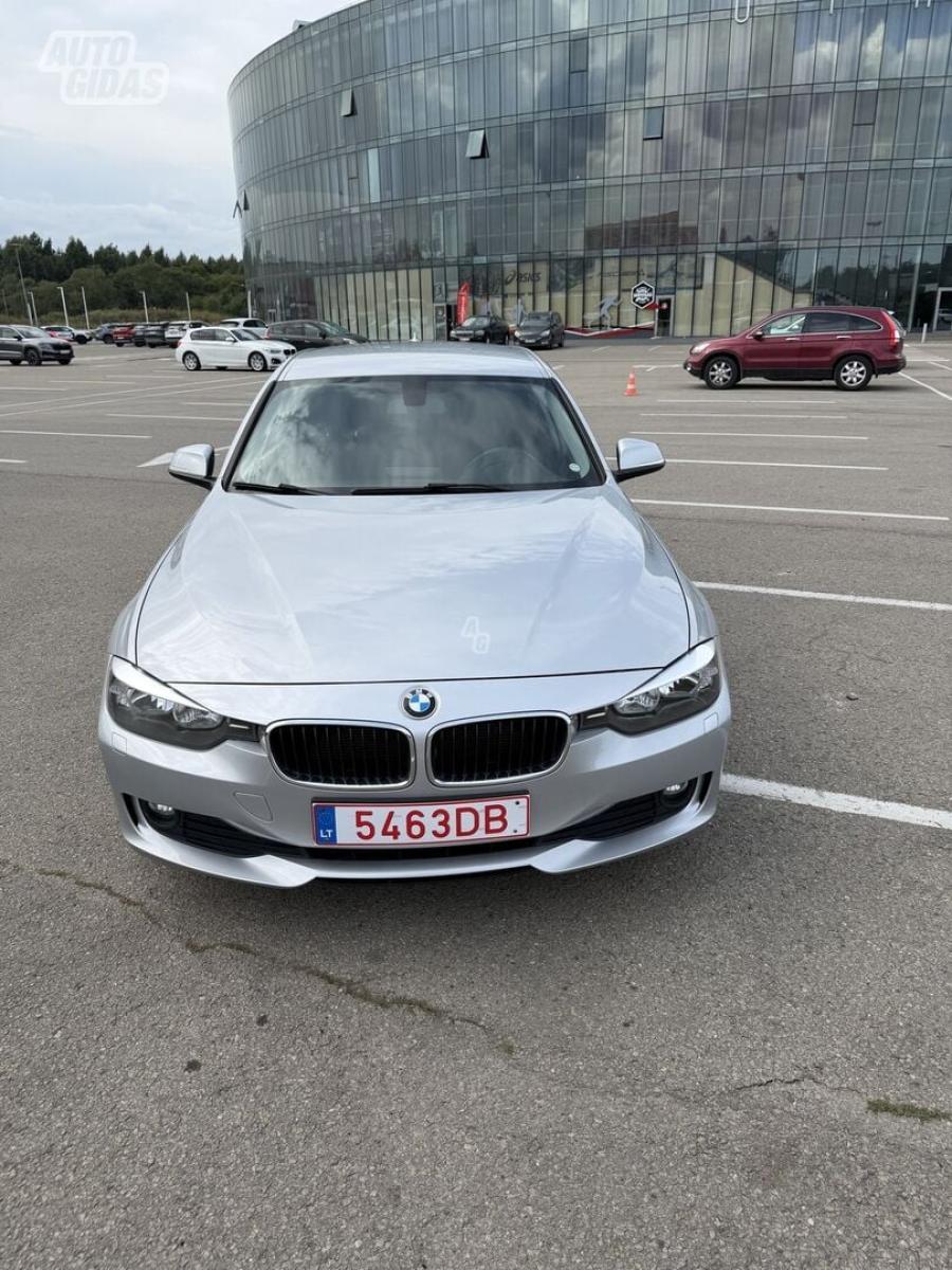 Pelēks BMW 320 2015 Šauļi, ar dzinēja tilpumu 2.00 L un nobraukumu 226 tūkst. km par 6950 €, foto 14 vietnē AUTOMOTO.COM.LV
