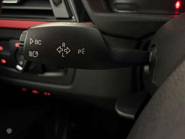 Pelēks BMW 320 2015 Marijampole, ar dzinēja tilpumu 2.00 L un nobraukumu 281 tūkst. km par 10550 €, foto 11 vietnē AUTOMOTO.COM.LV