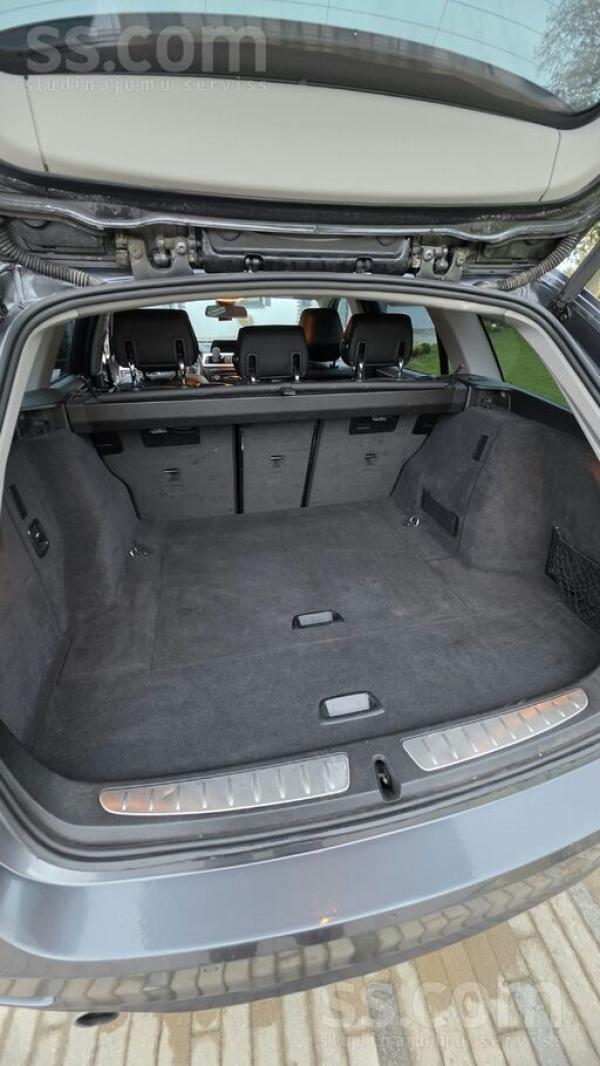 Grey BMW 320 2015 in Jelgava, with an engine capacity of 2.00 L and mileage of 269 thousand km for 10100 €, photo 8 on AUTOMOTO.COM.LV