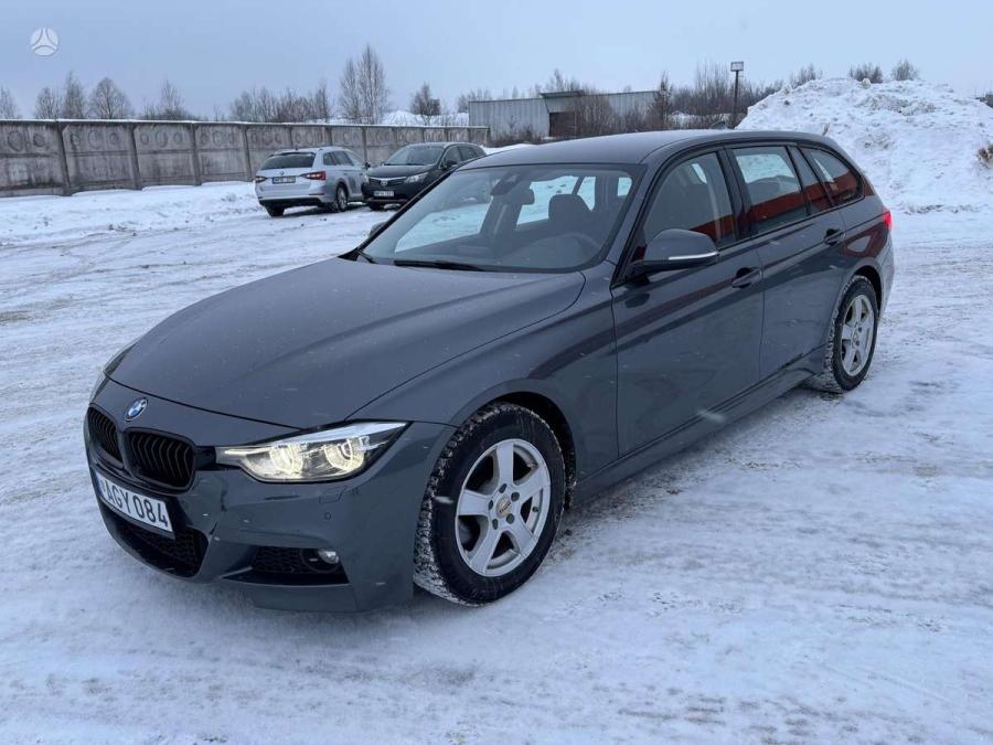Pelēks BMW 320 2016 Panevēža, ar dzinēja tilpumu 2.00 L un nobraukumu 202 tūkst. km par 13000 €, foto 7 vietnē AUTOMOTO.COM.LV
