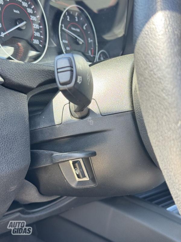 Pelēks BMW 320 2016 Panevēža, ar dzinēja tilpumu 2.00 L un nobraukumu 203 tūkst. km par 11500 €, foto 9 vietnē AUTOMOTO.COM.LV