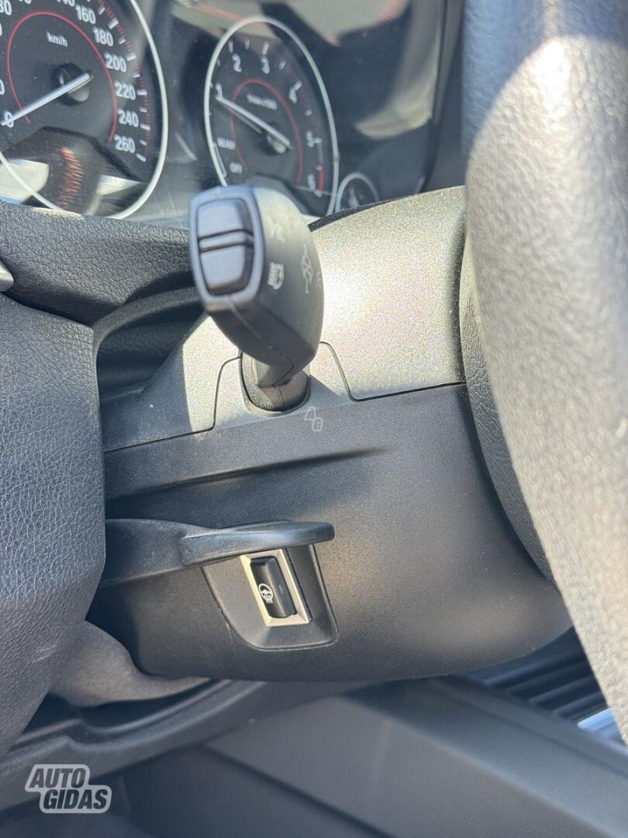 Grey BMW 320 2016 in Panevezys, with an engine capacity of 2.00 L and mileage of 203 thousand km for 11500 €, photo 10 on AUTOMOTO.COM.LV