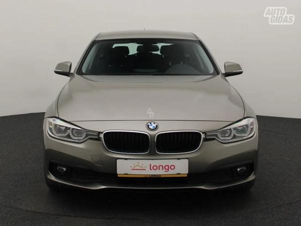Grey BMW 320 2016 in Vilnius, with an engine capacity of 2.00 L and mileage of 234 thousand km for 11899 €, photo 3 on AUTOMOTO.COM.LV