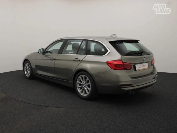 Grey BMW 320 2016 in Vilnius, with an engine capacity of 2.00 L and mileage of 234 thousand km for 11899 €, photo 7 on AUTOMOTO.COM.LV