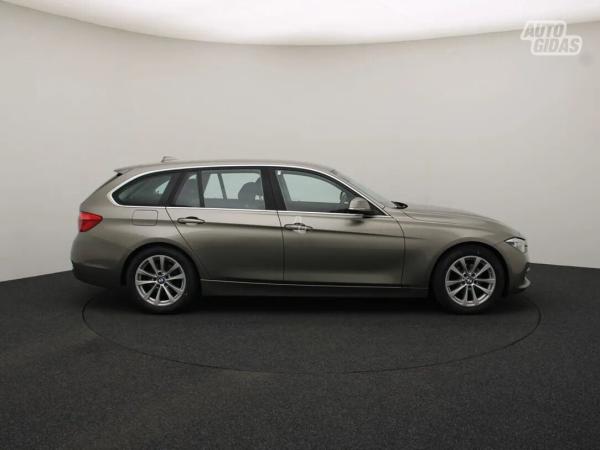 Grey BMW 320 2016 in Vilnius, with an engine capacity of 2.00 L and mileage of 234 thousand km for 11899 €, photo 9 on AUTOMOTO.COM.LV