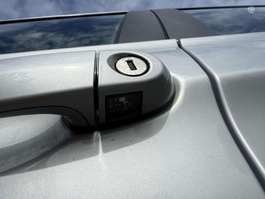 Pelēks BMW 320 2016 Kazlų Rūda, ar dzinēja tilpumu 2.00 L un nobraukumu 312 tūkst. km par 9000 €, foto 16 vietnē AUTOMOTO.COM.LV