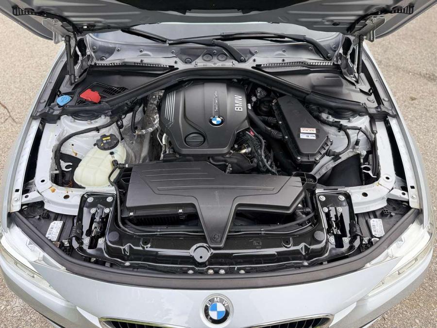 Pelēks BMW 320 2016 Kazlų Rūda, ar dzinēja tilpumu 2.00 L un nobraukumu 312 tūkst. km par 9000 €, foto 33 vietnē AUTOMOTO.COM.LV
