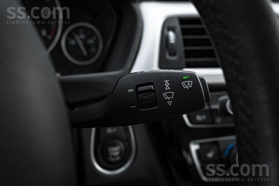 Grey BMW 320 2016 in Riga, with an engine capacity of 2.00 L and mileage of 237 thousand km for 10500 €, photo 20 on AUTOMOTO.COM.LV