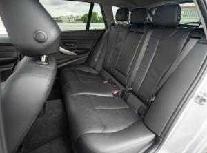 Grey BMW 320 2016 in Riga, with an engine capacity of 2.00 L and mileage of 257 thousand km for 11990 €, photo 33 on AUTOMOTO.COM.LV