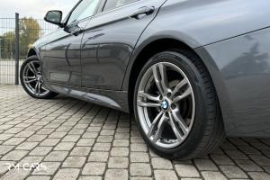 Grey BMW 320 2016 in Jelgava, with an engine capacity of 2.00 L and mileage of 245 thousand km for 12950 €, photo 9 on AUTOMOTO.COM.LV