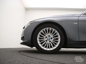 Pelēks BMW 320 2017 Viļņa, ar dzinēja tilpumu 2.00 L un nobraukumu 202 tūkst. km par 14099 €, foto 29 vietnē AUTOMOTO.COM.LV