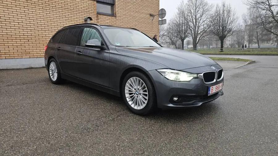 Grey BMW 320 2017 in Riga, with an engine capacity of 2.00 L and mileage of 199 thousand km for 12950 €, photo 4 on AUTOMOTO.COM.LV