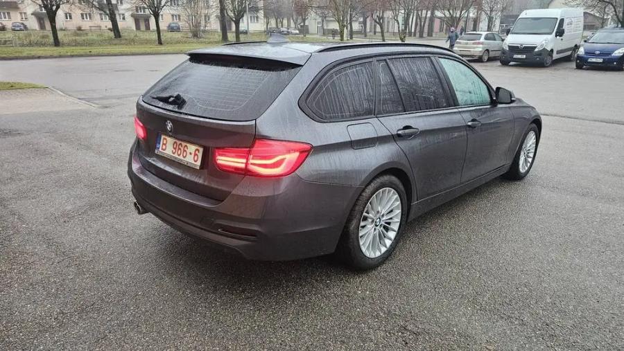 Grey BMW 320 2017 in Riga, with an engine capacity of 2.00 L and mileage of 199 thousand km for 12950 €, photo 6 on AUTOMOTO.COM.LV