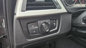 Grey BMW 320 2017 in Riga, with an engine capacity of 2.00 L and mileage of 199 thousand km for 12950 €, photo 15 on AUTOMOTO.COM.LV