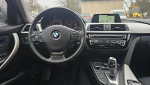Grey BMW 320 2017 in Riga, with an engine capacity of 2.00 L and mileage of 199 thousand km for 12950 €, photo 18 on AUTOMOTO.COM.LV