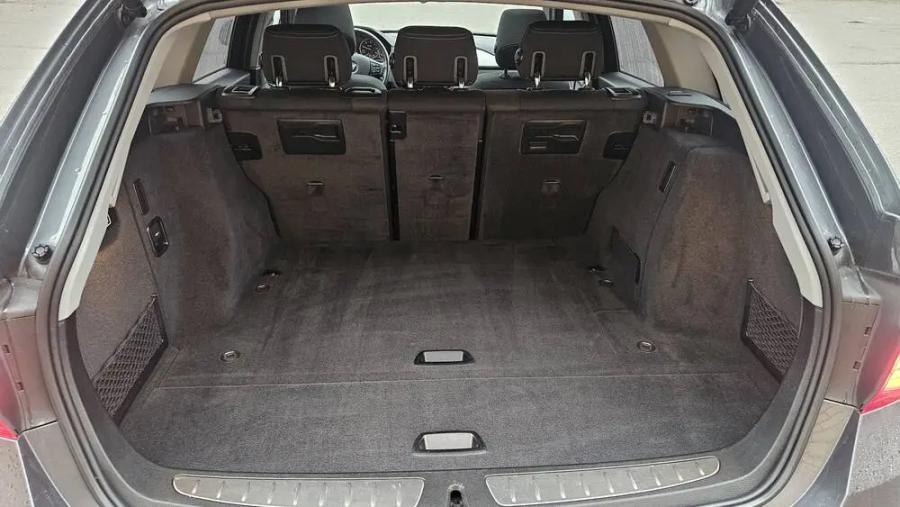 Grey BMW 320 2017 in Riga, with an engine capacity of 2.00 L and mileage of 199 thousand km for 12950 €, photo 32 on AUTOMOTO.COM.LV