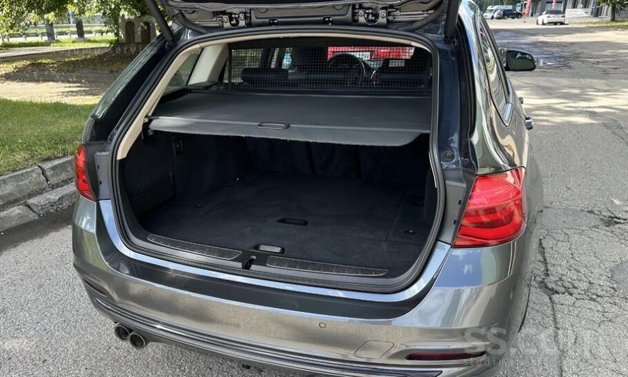 Pelēks BMW 320 2017 Rīga, ar dzinēja tilpumu 2.00 L un nobraukumu 0 tūkst. km par 8950 €, foto 9 vietnē AUTOMOTO.COM.LV