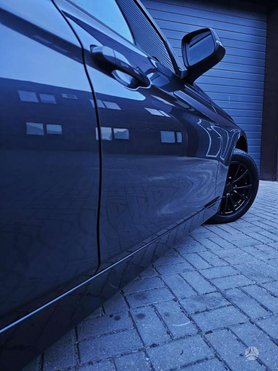 Pelēks BMW 320 2017 Kaišiadorys, ar dzinēja tilpumu 2.00 L un nobraukumu 275 tūkst. km par 8650 €, foto 19 vietnē AUTOMOTO.COM.LV