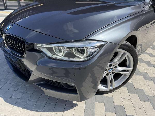Grey BMW 320 2017 in Siauliai, with an engine capacity of 2.00 L and mileage of 251 thousand km for 10399 €, photo 9 on AUTOMOTO.COM.LV