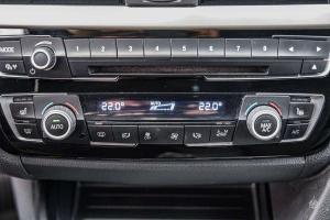 Grey BMW 320 2017 in Kaunas, with an engine capacity of 2.00 L and mileage of 297 thousand km for 9590 €, photo 22 on AUTOMOTO.COM.LV