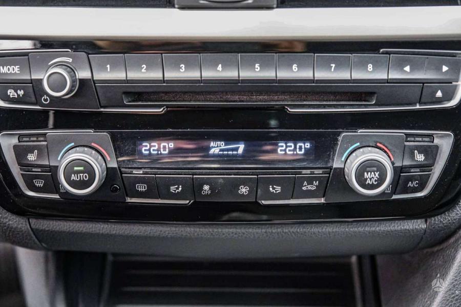 Grey BMW 320 2017 in Kaunas, with an engine capacity of 2.00 L and mileage of 297 thousand km for 9590 €, photo 22 on AUTOMOTO.COM.LV