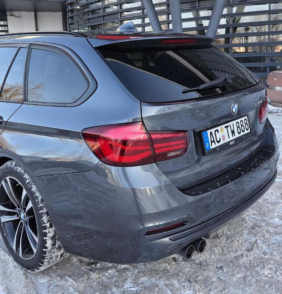Grey BMW 320 2018 in Elektrenai, with an engine capacity of 2.00 L and mileage of 269 thousand km for 12700 €, photo 10 on AUTOMOTO.COM.LV