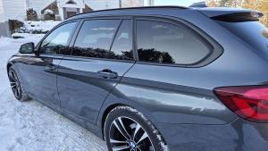 Grey BMW 320 2018 in Elektrenai, with an engine capacity of 2.00 L and mileage of 269 thousand km for 12700 €, photo 16 on AUTOMOTO.COM.LV