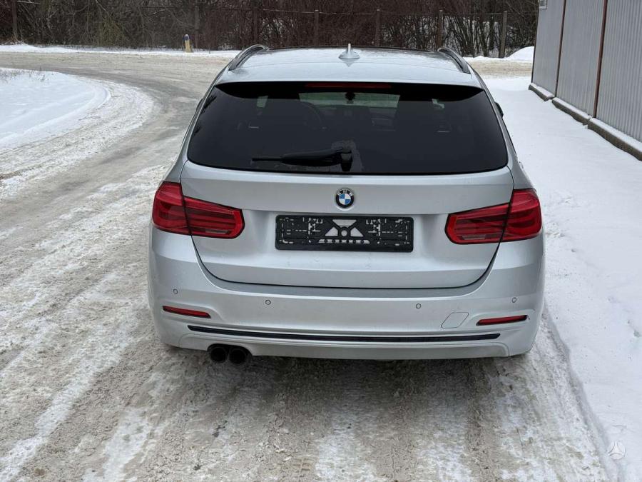 Grey BMW 320 2018 in Vilkaviskis, with an engine capacity of 2.00 L and mileage of 163 thousand km for 12800 €, photo 4 on AUTOMOTO.COM.LV