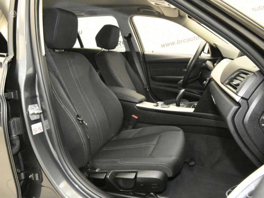 Pelēks BMW 320 2018 Viļņa, ar dzinēja tilpumu 2.00 L un nobraukumu 100 tūkst. km par 11900 €, foto 9 vietnē AUTOMOTO.COM.LV