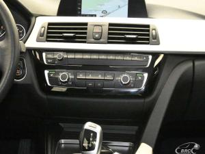 Pelēks BMW 320 2018 Viļņa, ar dzinēja tilpumu 2.00 L un nobraukumu 100 tūkst. km par 11900 €, foto 18 vietnē AUTOMOTO.COM.LV