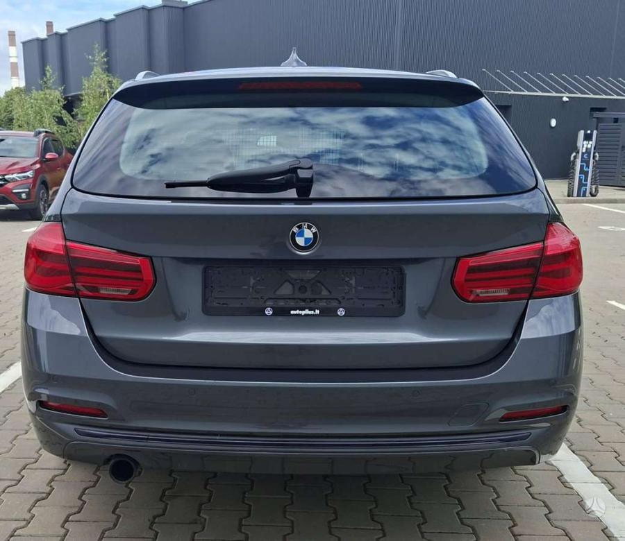 Grey BMW 320 2018 in Kaunas, with an engine capacity of 2.00 L and mileage of 280 thousand km for 9750 €, photo 6 on AUTOMOTO.COM.LV