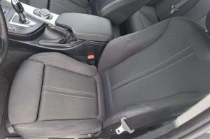 Grey BMW 320 2018 in Kaunas, with an engine capacity of 2.00 L and mileage of 280 thousand km for 9750 €, photo 20 on AUTOMOTO.COM.LV