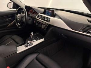 Pelēks BMW 320 2018 Marijampole, ar dzinēja tilpumu 2.00 L un nobraukumu 267 tūkst. km par 10999 €, foto 15 vietnē AUTOMOTO.COM.LV
