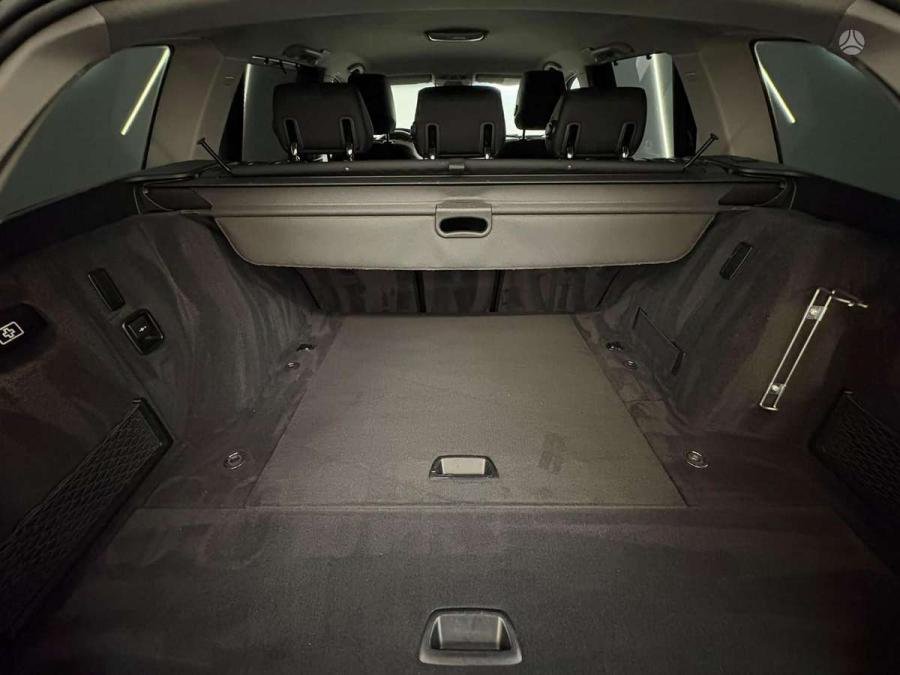 Pelēks BMW 320 2018 Marijampole, ar dzinēja tilpumu 2.00 L un nobraukumu 267 tūkst. km par 10999 €, foto 26 vietnē AUTOMOTO.COM.LV
