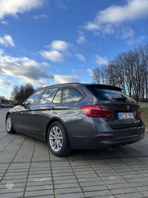 Grey BMW 320 2019 in Kaunas, with an engine capacity of 2.00 L and mileage of 246 thousand km for 12490 €, photo 3 on AUTOMOTO.COM.LV