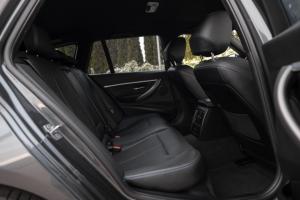 Grey BMW 320 2019 in Riga, with an engine capacity of 2.00 L and mileage of 212 thousand km for 17900 €, photo 26 on AUTOMOTO.COM.LV
