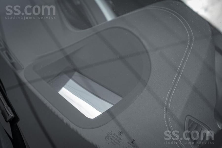 Grey BMW 320 2019 in Riga, with an engine capacity of 2.00 L and mileage of 206 thousand km for 12990 €, photo 8 on AUTOMOTO.COM.LV