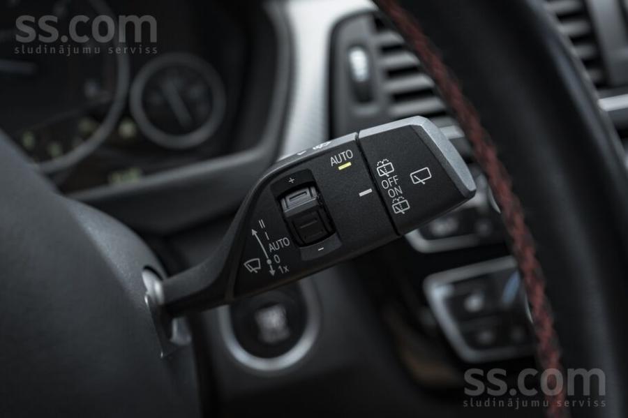Grey BMW 320 2019 in Riga, with an engine capacity of 2.00 L and mileage of 206 thousand km for 12990 €, photo 25 on AUTOMOTO.COM.LV