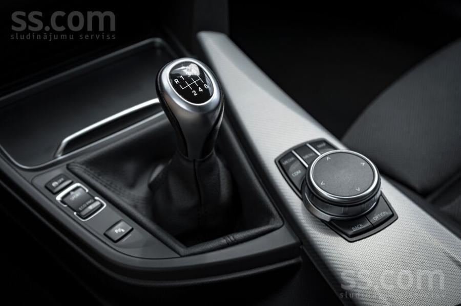 Grey BMW 320 2019 in Riga, with an engine capacity of 2.00 L and mileage of 206 thousand km for 12990 €, photo 27 on AUTOMOTO.COM.LV