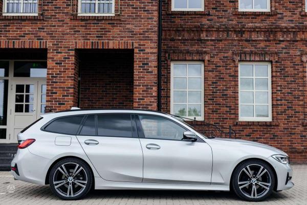 Pelēks BMW 320 2019 Plungė, ar dzinēja tilpumu 2.00 L un nobraukumu 153 tūkst. km par 22900 €, foto 2 vietnē AUTOMOTO.COM.LV