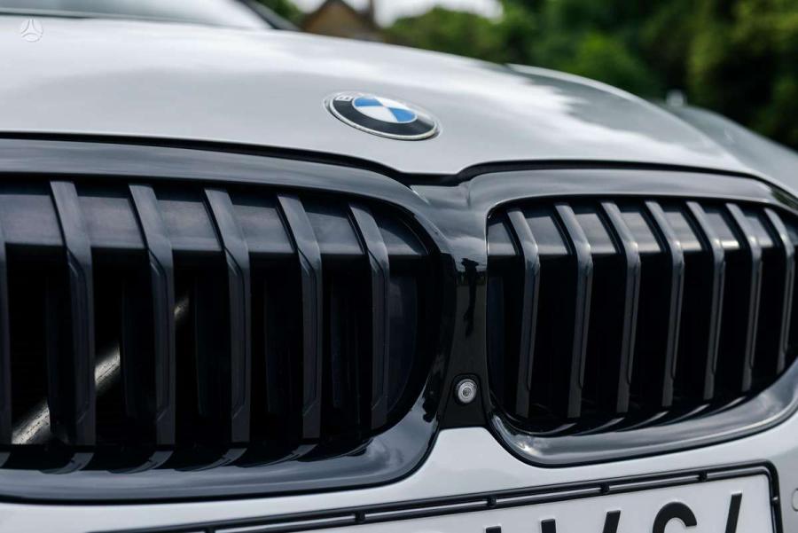 Pelēks BMW 320 2019 Plungė, ar dzinēja tilpumu 2.00 L un nobraukumu 153 tūkst. km par 22900 €, foto 13 vietnē AUTOMOTO.COM.LV