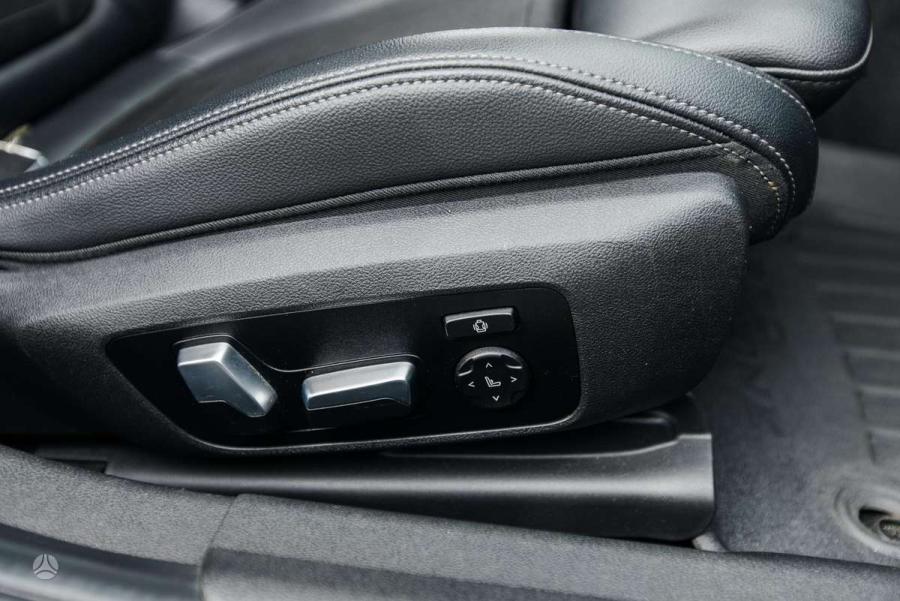 Pelēks BMW 320 2019 Plungė, ar dzinēja tilpumu 2.00 L un nobraukumu 153 tūkst. km par 22900 €, foto 28 vietnē AUTOMOTO.COM.LV