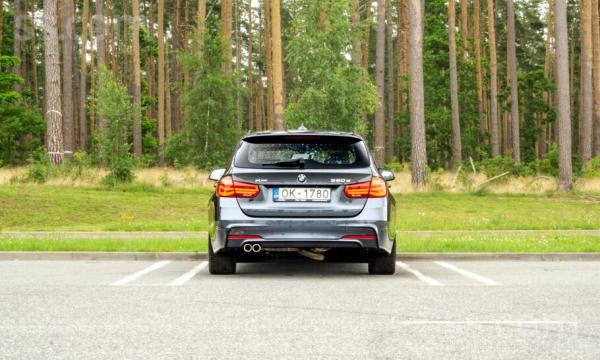 Pelēks BMW 320 2019 Rīga, ar dzinēja tilpumu 2.00 L un nobraukumu 229 tūkst. km par 16490 €, foto 7 vietnē AUTOMOTO.COM.LV