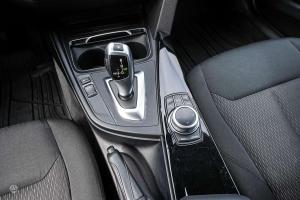 Grey BMW 320 2019 in Marijampole, with an engine capacity of 2.00 L and mileage of 286 thousand km for 11750 €, photo 22 on AUTOMOTO.COM.LV